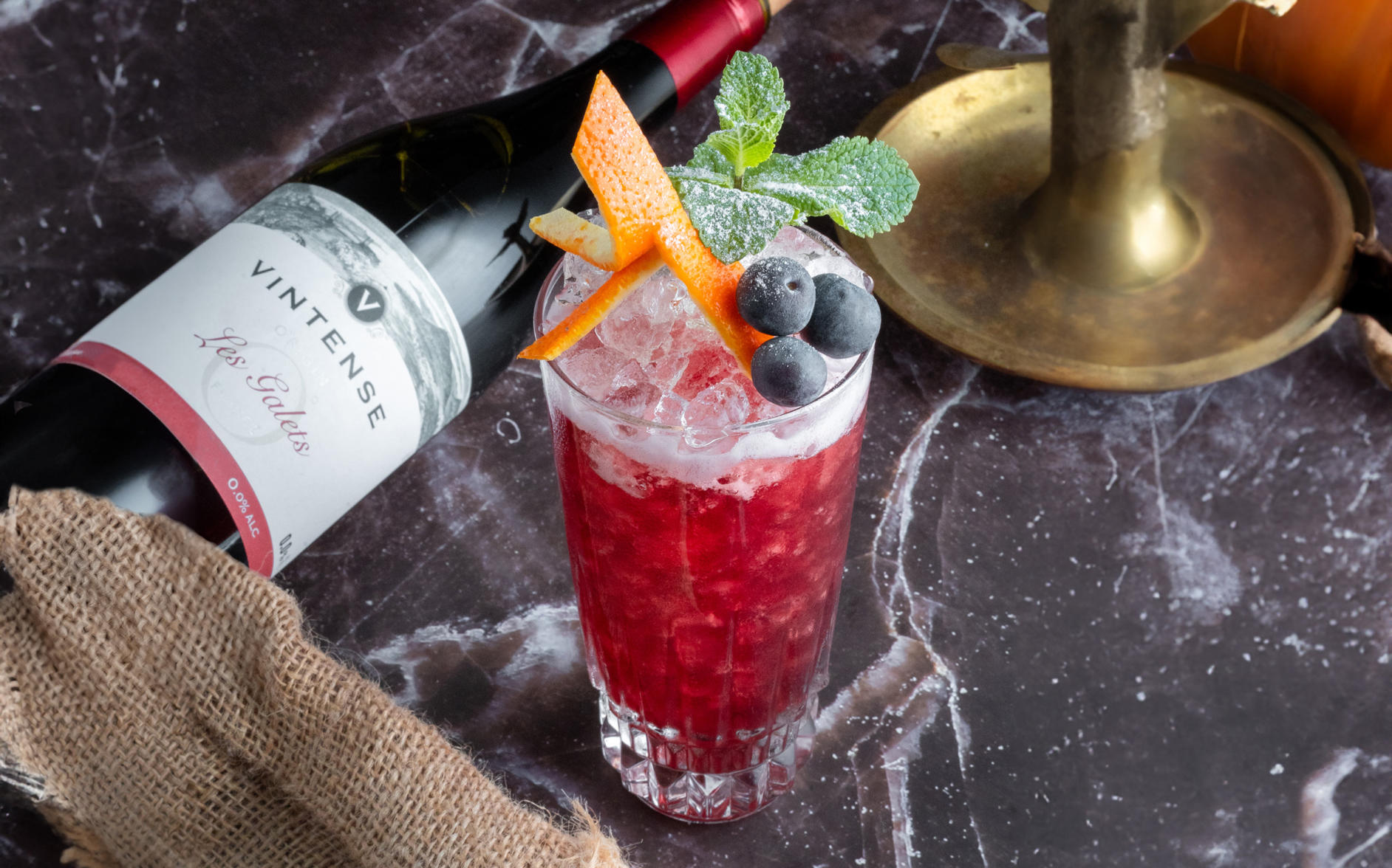 Non-alcoholic Cobbler: Recipe for "Les Galets Cobbler - Vintense